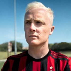 Theo Baker Age, Wiki, Height, Weight, Girlfriend, Net worth, Career