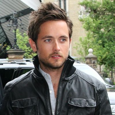 Justin Chatwin Net Worth, Age, Wife, Height, Ethnicity, Career