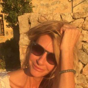 Lisa Hogan Net Worth, Wiki, Age, Husband, Ethnicity, Height (Updated on ...