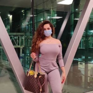 Aditi Mistry Net Worth, Age, Boyfriend, Height, Career