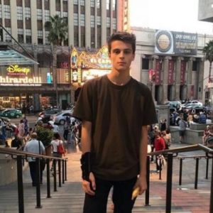 Corey Fogelmanis Net Wort, Age, Dating, Height, Career (Updated on ...