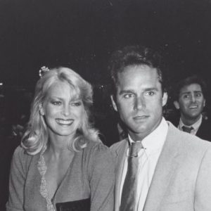 Randi Oakes- Everything You Need To Know About Her