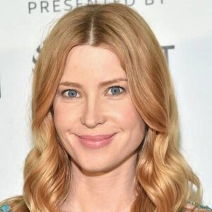 Emma Booth Wiki, Age, Height, Net Worth, Husband, Marriage