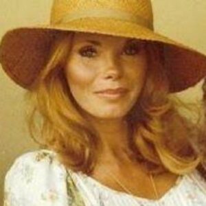 Merrit Malloy- Wiki, Age, Height, Husband, Net Worth (Updated on ...