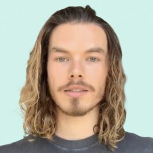 Sam Corlett- Wiki, Age, Height, Girlfriend, Net Worth (Updated on ...