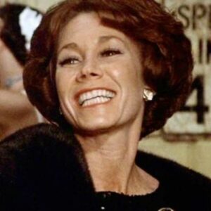 Verna Frances Bloom- Wiki, Age, Height, Husband, Net Worth (Updated on ...