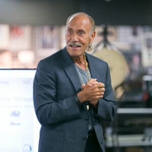 Les Gold- Wiki, Age, Height, Wife, Net Worth (Updated on February 2024)