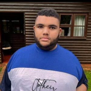Harvey Price- Wiki, Age, Height, Girlfriend, Net Worth (Updated on ...