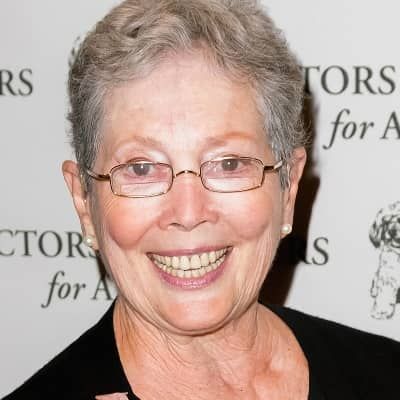 Jackie Joseph- Wiki, Age, Height, Husband, Net Worth (Updated on February 2024)