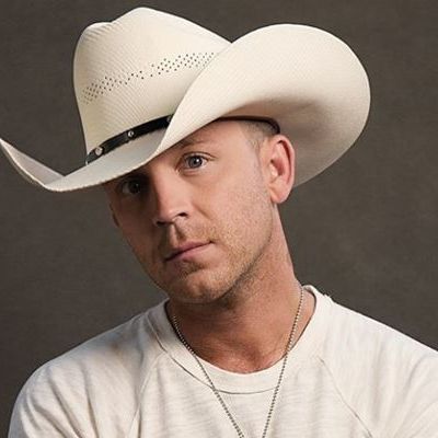 Justin Moore- Wiki, Age, Height, Wife, Net Worth (Updated on February 2024)