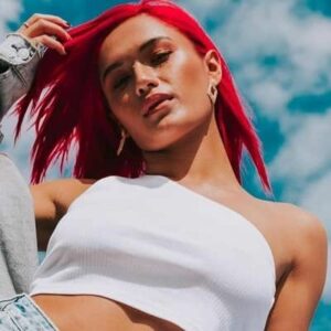 Kaea Pearce- Wiki, Age, Height, Husband, Net Worth (Updated on February ...