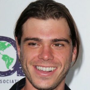 Matthew Lawrence- Wiki, Age, Height, Wife, Net Worth (Updated on ...