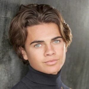 Oliver Watson- Wiki, Age, Height, Parents, Net Worth (Updated on ...