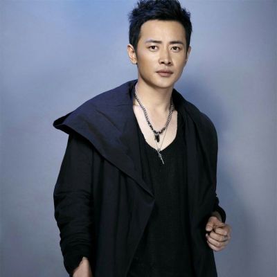 Luo Jin- Wiki, Age, Height, Net Worth, Wife, Ethnicity (Updated on February 2024)