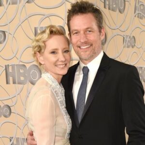 James Tupper- Wiki, Biography, Age, Height, Net Worth, Wife (Updated on ...
