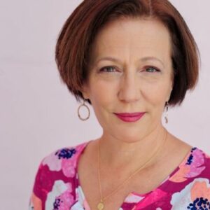 Laura Hall- Wiki, Age, Height, Net Worth, Husband, Ethnicity (Updated ...