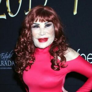 Lyn May- Wiki, Age, Height, Net Worth, Husband, Ethnicity (Updated on ...