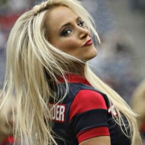 Mariah Bird- Wiki, Age, Height, Net Worth, Boyfriend, Ethnicity ...