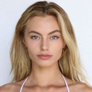 Ashley Graves- Wiki, Age, Height, Net Worth, Boyfriend (Updated on ...