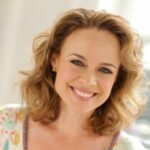Tami Stronach- Wiki, Age, Height, Net Worth, Husband (Updated on ...