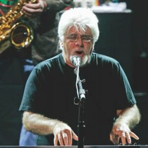 Michael McDonald- Wiki, Age, Height, Net Worth, Wife (Updated on ...