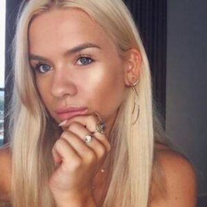 Grace Beverley - Wiki, Age, Net Worth, Boyfriend, Parents (Updated on ...