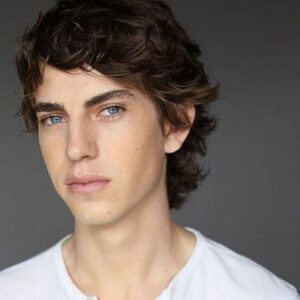 Chase Ellison- Wiki, Age, Height, Net Worth, Girlfriend (Updated on ...