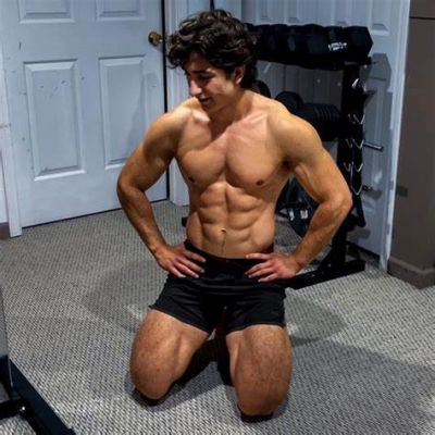 Max Euceda- Wiki, Age, Height, Net Worth, Girlfriend (Updated on ...