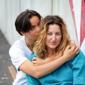 Who Is Kate Box? Meet Jada Alberts Husband: Married Life And Net Worth