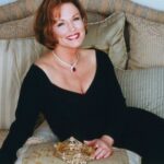 Katie George Family: Is She the Daughter of Phyllis George? Are They ...